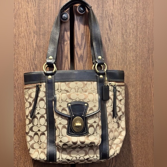 Coach | Bags | Coach Gigi Legacy 65th Anniversary Tote With Dust Bag ...